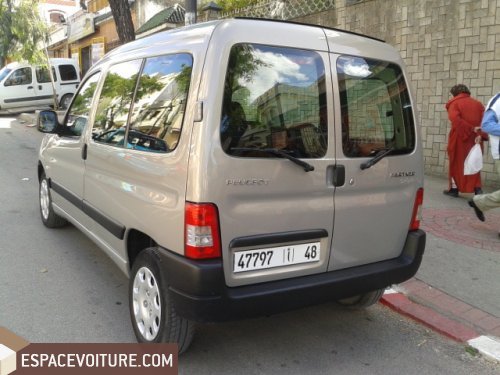 Peugeot Partner occasion à Tanger, diesel prix 98 000 DHS Réf-TAR1973