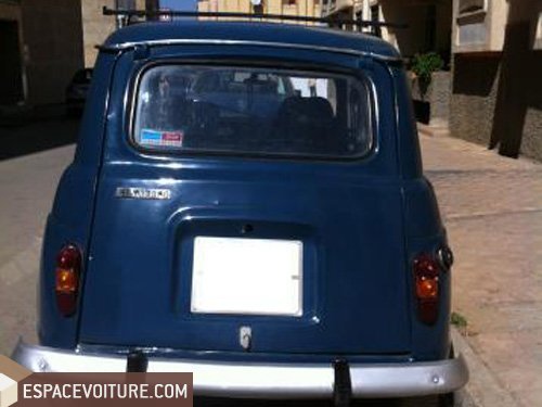 R4 occasion à Meknes, Renault R4 essence prix 16 000 DHS Réf-MES932