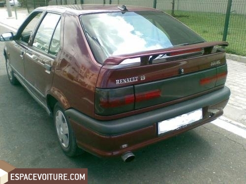 Renault R19 occasion à Casablanca, diesel prix 56 000 DHS Réf-CAA10933