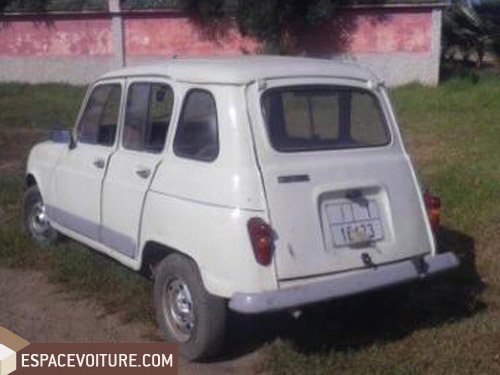 R4 occasion à Kenitra, Renault R4 essence prix 20 000 DHS Réf-KEA860